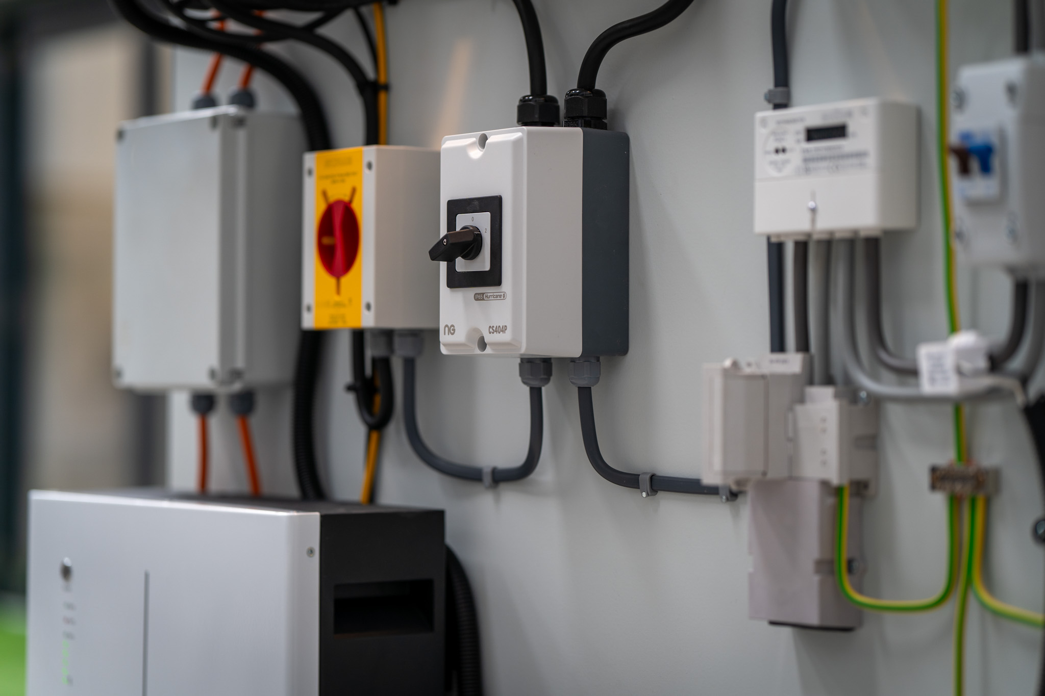 Level 2 & 3 Diploma in Electrical Installations Course | Erudite Training